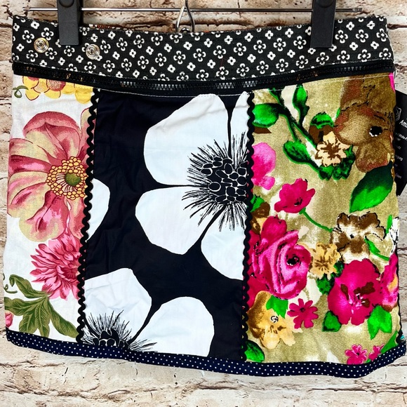 Zand Amsterdam | Skirts | New Zand Amsterdam Skirt Adjustable ...